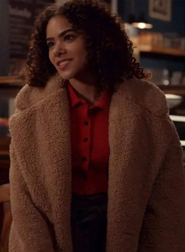 Ginny & Georgia Antonia Gentry Ginny Miller Brown Shearling Coat – Jacket Vendor